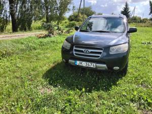 Melns Hyundai Santa Fe 2007 Jelgava, ar dzinēja tilpumu 2.20 L un nobraukumu 230 tūkst. km par 3500 €, foto 3 vietnē AUTOMOTO.COM.LV