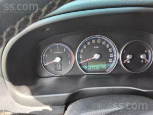 Melns Hyundai Santa Fe 2007 Jelgava, ar dzinēja tilpumu 2.20 L un nobraukumu 230 tūkst. km par 3500 €, foto 6 vietnē AUTOMOTO.COM.LV