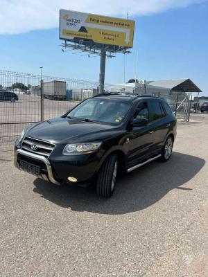 Melns Hyundai Santa Fe 2007 Marijampole, ar dzinēja tilpumu 2.19 L un nobraukumu 206 tūkst. km par 3650 €, foto 5 vietnē AUTOMOTO.COM.LV