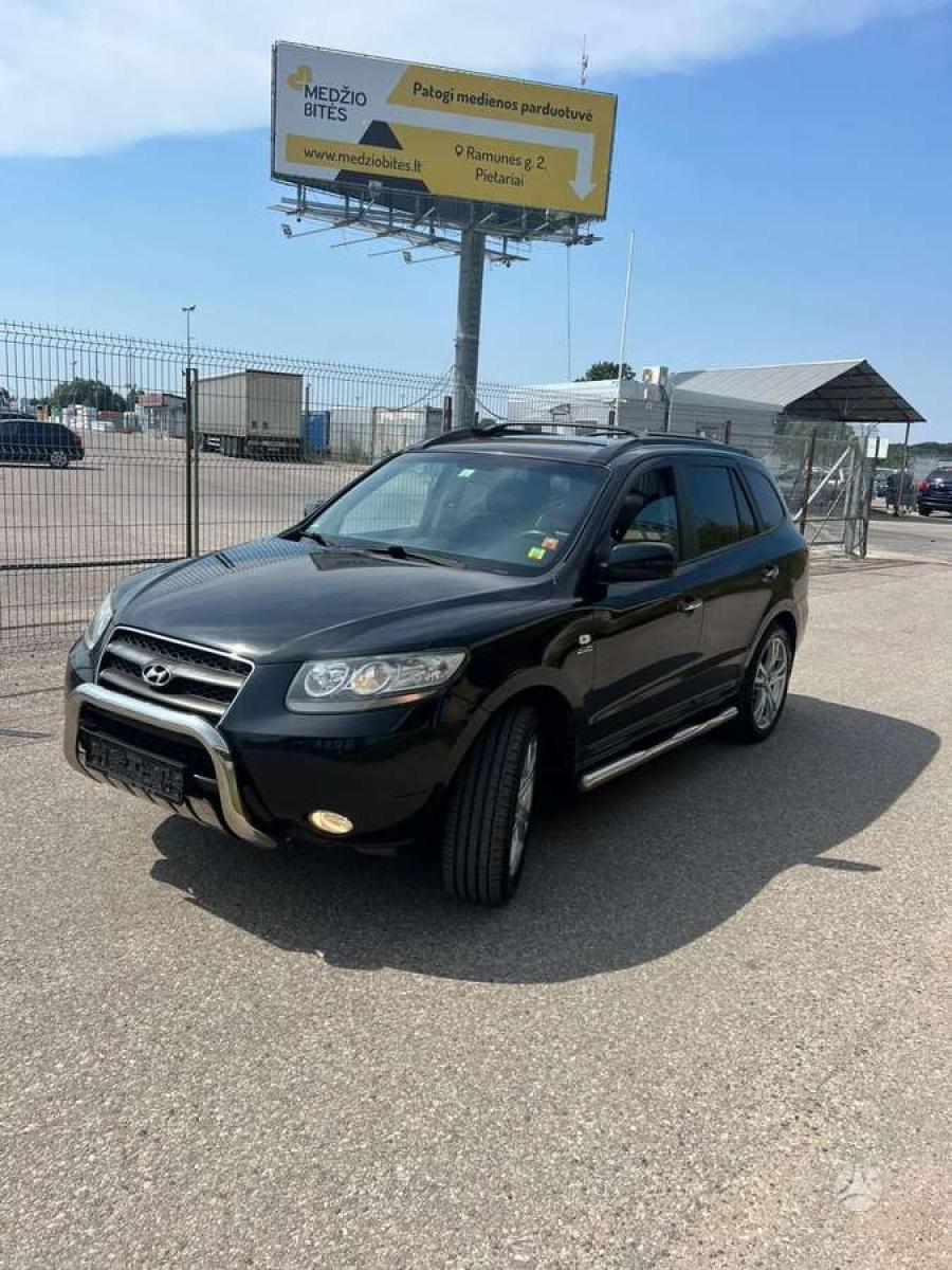 Melns Hyundai Santa Fe 2007 Marijampole, ar dzinēja tilpumu 2.19 L un nobraukumu 206 tūkst. km par 3650 €, foto 5 vietnē AUTOMOTO.COM.LV