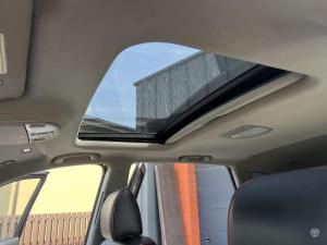 Black Hyundai Santa Fe 2007 in Marijampole, with an engine capacity of 2.19 L and mileage of 245 thousand km for 4490 €, photo 22 on AUTOMOTO.COM.LV