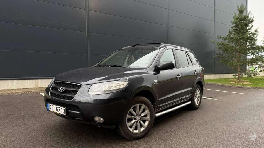 Black Hyundai Santa Fe 2007 in Kaunas, with an engine capacity of 2.19 L and mileage of 3 thousand km for 3650 €, photo 1 on AUTOMOTO.COM.LV