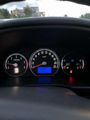 Melns Hyundai Santa Fe 2007 Viļņa, ar dzinēja tilpumu 2.19 L un nobraukumu 332 tūkst. km par 3000 €, foto 11 vietnē AUTOMOTO.COM.LV