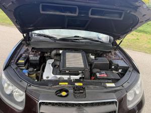 Black Hyundai Santa Fe 2007 in Marijampole, with an engine capacity of 2.19 L and mileage of 242 thousand km for 2999 €, photo 19 on AUTOMOTO.COM.LV