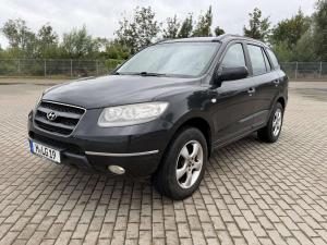 Black Hyundai Santa Fe 2007 in Marijampole, with an engine capacity of 2.19 L and mileage of 242 thousand km for 2950 €, photo  on AUTOMOTO.COM.LV