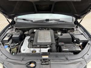 Black Hyundai Santa Fe 2007 in Marijampole, with an engine capacity of 2.19 L and mileage of 242 thousand km for 2950 €, photo 21 on AUTOMOTO.COM.LV