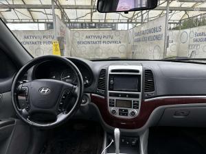 Melns Hyundai Santa Fe 2007 Viļņa, ar dzinēja tilpumu 2.19 L un nobraukumu 270 tūkst. km par 3500 €, foto 10 vietnē AUTOMOTO.COM.LV