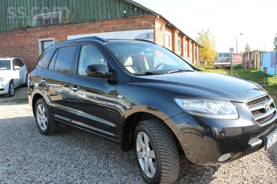 Melns Hyundai Santa Fe 2007 Daugavpils, ar dzinēja tilpumu 2.20 L un nobraukumu 297 tūkst. km par 3990 €, foto 9 vietnē AUTOMOTO.COM.LV