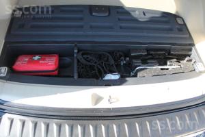 Melns Hyundai Santa Fe 2007 Daugavpils, ar dzinēja tilpumu 2.20 L un nobraukumu 297 tūkst. km par 3990 €, foto 13 vietnē AUTOMOTO.COM.LV