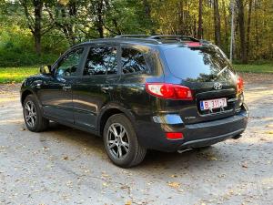 Melns Hyundai Santa Fe 2007 Rīga, ar dzinēja tilpumu 2.20 L un nobraukumu 0 tūkst. km par 3899 €, foto 4 vietnē AUTOMOTO.COM.LV