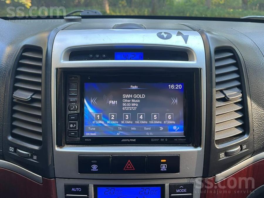 Melns Hyundai Santa Fe 2007 Rīga, ar dzinēja tilpumu 2.20 L un nobraukumu 0 tūkst. km par 3899 €, foto 20 vietnē AUTOMOTO.COM.LV