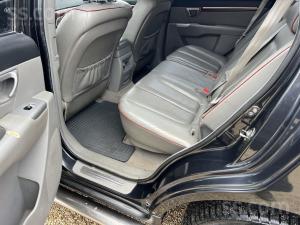 Melns Hyundai Santa Fe 2007 Rēzekne, ar dzinēja tilpumu 2.20 L un nobraukumu 255 tūkst. km par 3750 €, foto 10 vietnē AUTOMOTO.COM.LV