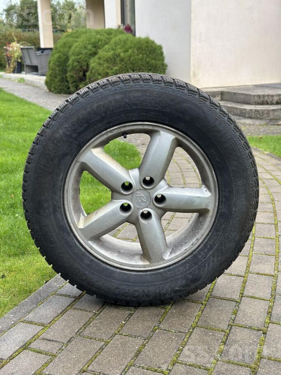 Melns Hyundai Santa Fe 2007 Tukums, ar dzinēja tilpumu 2.20 L un nobraukumu 384 tūkst. km par 2800 €, foto 13 vietnē AUTOMOTO.COM.LV