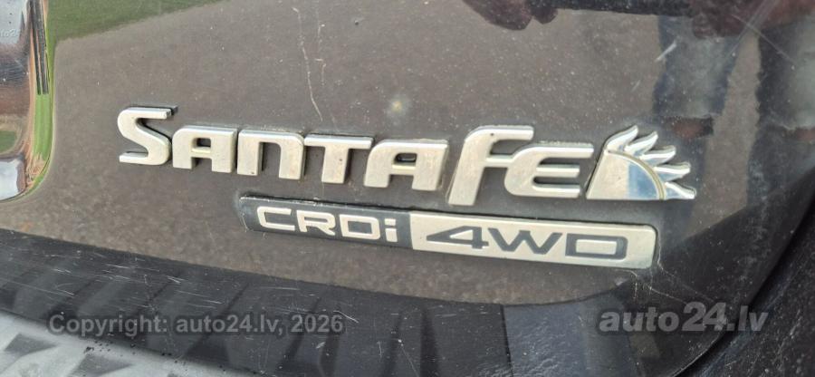 Black Hyundai Santa Fe 2007 in Tallinn, with an engine capacity of 2.20 L and mileage of 413 thousand km for 3700 €, photo 18 on AUTOMOTO.COM.LV
