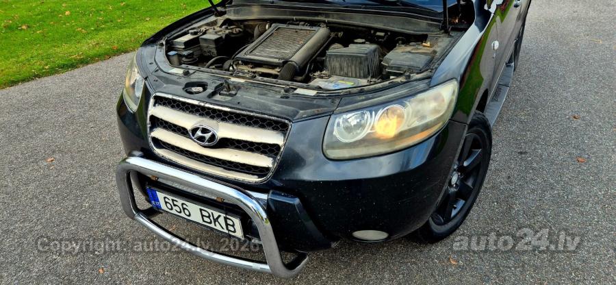 Black Hyundai Santa Fe 2007 in Tallinn, with an engine capacity of 2.20 L and mileage of 413 thousand km for 3700 €, photo 30 on AUTOMOTO.COM.LV