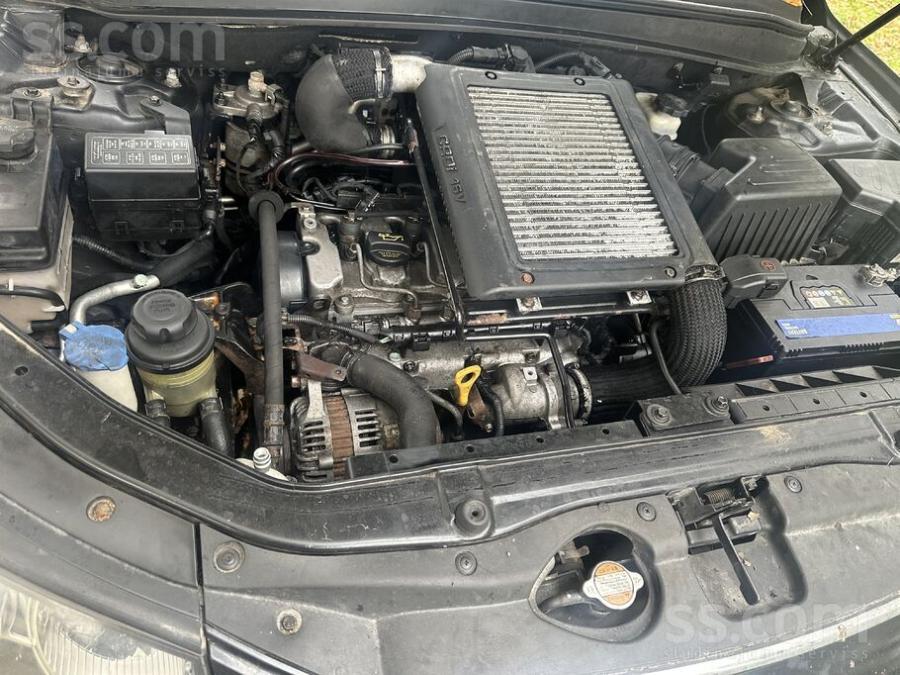 Melns Hyundai Santa Fe 2007 Valka, ar dzinēja tilpumu 2.20 L un nobraukumu 350 tūkst. km par 2750 €, foto 11 vietnē AUTOMOTO.COM.LV