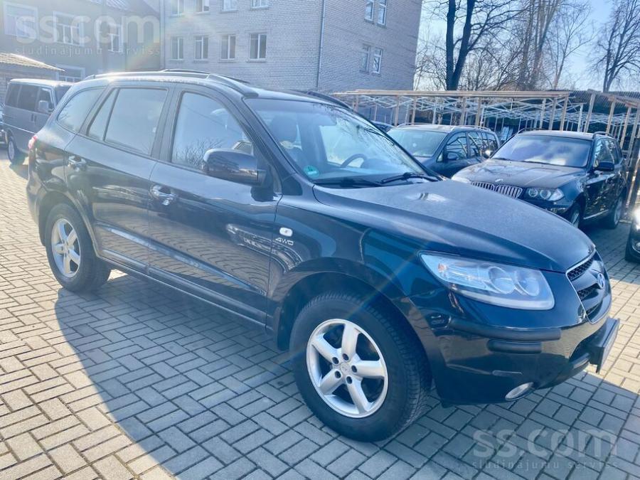 Melns Hyundai Santa Fe 2008 Rēzekne, ar dzinēja tilpumu 2.20 L un nobraukumu 0 tūkst. km par 5150 €, foto 3 vietnē AUTOMOTO.COM.LV