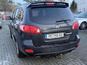 Melns Hyundai Santa Fe 2008 Alīta, ar dzinēja tilpumu 2.66 L un nobraukumu 292 tūkst. km par 3800 €, foto 6 vietnē AUTOMOTO.COM.LV