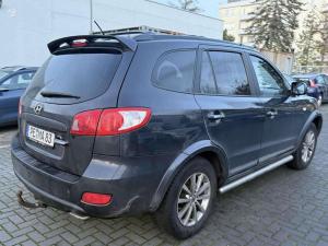 Melns Hyundai Santa Fe 2008 Alīta, ar dzinēja tilpumu 2.66 L un nobraukumu 292 tūkst. km par 3800 €, foto 7 vietnē AUTOMOTO.COM.LV