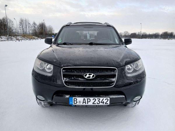 Melns Hyundai Santa Fe 2008 Marijampole, ar dzinēja tilpumu 2.20 L un nobraukumu 235 tūkst. km par 4350 €, foto 3 vietnē AUTOMOTO.COM.LV