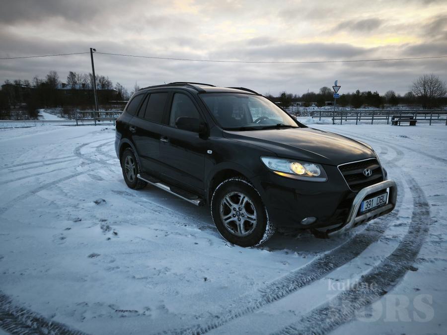 Melns Hyundai Santa Fe 2008 Tapa, ar dzinēja tilpumu 2.20 L un nobraukumu 292 tūkst. km par 3800 €, foto 2 vietnē AUTOMOTO.COM.LV