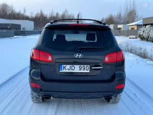 Melns Hyundai Santa Fe 2008 Kauņa, ar dzinēja tilpumu 2.19 L un nobraukumu 291 tūkst. km par 4000 €, foto 3 vietnē AUTOMOTO.COM.LV