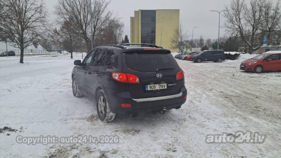 Melns Hyundai Santa Fe 2008 Narva, ar dzinēja tilpumu 2.20 L un nobraukumu 212 tūkst. km par 5500 €, foto 2 vietnē AUTOMOTO.COM.LV