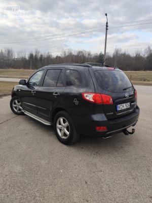 Melns Hyundai Santa Fe 2008 Utena, ar dzinēja tilpumu 2.20 L un nobraukumu 326 tūkst. km par 3600 €, foto 8 vietnē AUTOMOTO.COM.LV
