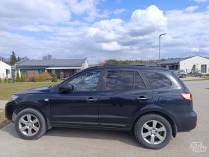Melns Hyundai Santa Fe 2008 Viļņa, ar dzinēja tilpumu 2.20 L un nobraukumu 283 tūkst. km par 3299 €, foto  vietnē AUTOMOTO.COM.LV