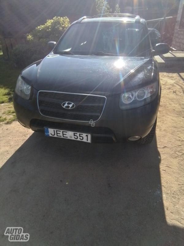 Melns Hyundai Santa Fe 2008 Panevēža, ar dzinēja tilpumu 2.20 L un nobraukumu 220 tūkst. km par 2700 €, foto 1 vietnē AUTOMOTO.COM.LV
