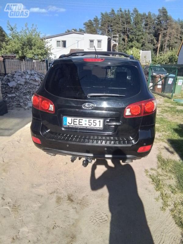 Melns Hyundai Santa Fe 2008 Panevēža, ar dzinēja tilpumu 2.20 L un nobraukumu 220 tūkst. km par 2700 €, foto 9 vietnē AUTOMOTO.COM.LV