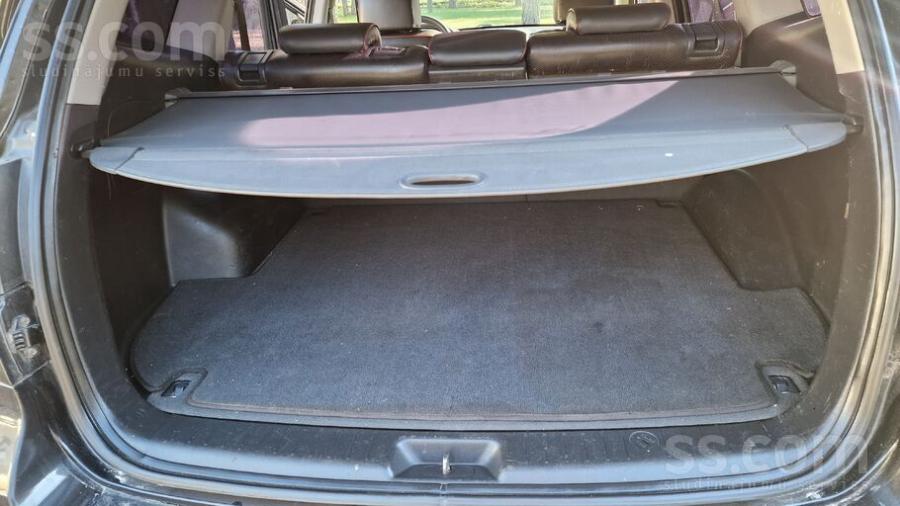 Melns Hyundai Santa Fe 2008 Rīga, ar dzinēja tilpumu 2.20 L un nobraukumu 245 tūkst. km par 3800 €, foto 13 vietnē AUTOMOTO.COM.LV
