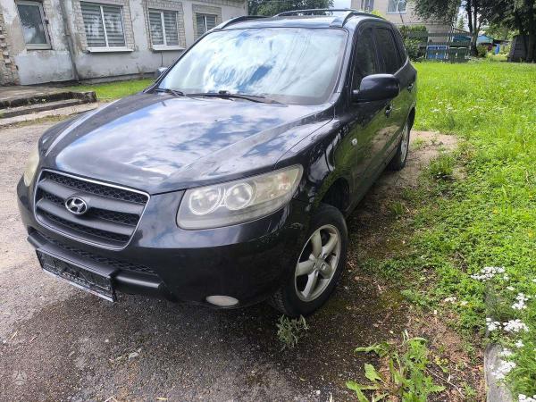 Melns Hyundai Santa Fe 2008 Marijampole, ar dzinēja tilpumu 2.19 L un nobraukumu 300 tūkst. km par 950 €, foto 1 vietnē AUTOMOTO.COM.LV