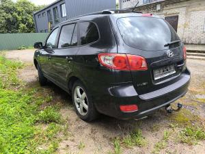 Melns Hyundai Santa Fe 2008 Marijampole, ar dzinēja tilpumu 2.19 L un nobraukumu 300 tūkst. km par 950 €, foto 4 vietnē AUTOMOTO.COM.LV