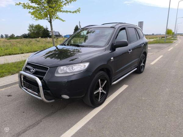 Melns Hyundai Santa Fe 2008 Marijampole, ar dzinēja tilpumu 2.19 L un nobraukumu 326 tūkst. km par 3650 €, foto 1 vietnē AUTOMOTO.COM.LV