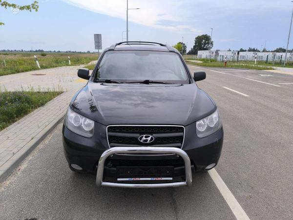 Melns Hyundai Santa Fe 2008 Marijampole, ar dzinēja tilpumu 2.19 L un nobraukumu 326 tūkst. km par 3650 €, foto 8 vietnē AUTOMOTO.COM.LV