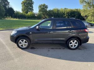Черный Хендай Санта Фе 2008 в Кретинга, объемом двигателя 2.19 л и пробегом 327 тыс. км за 3800 €, фото 4 на AUTOMOTO.COM.LV