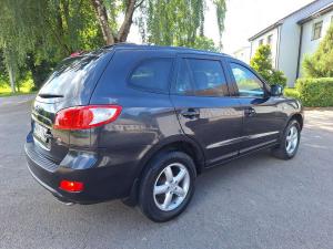 Melns Hyundai Santa Fe 2008 Kelmė, ar dzinēja tilpumu 2.20 L un nobraukumu 230 tūkst. km par 3700 €, foto 3 vietnē AUTOMOTO.COM.LV