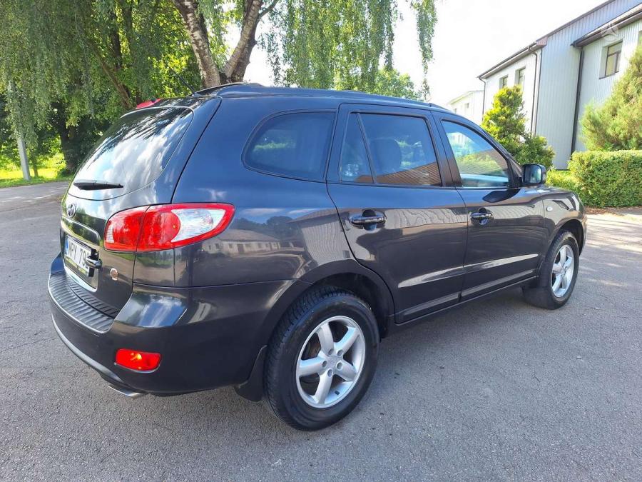 Melns Hyundai Santa Fe 2008 Kelmė, ar dzinēja tilpumu 2.20 L un nobraukumu 230 tūkst. km par 3700 €, foto 3 vietnē AUTOMOTO.COM.LV