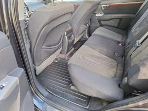 Melns Hyundai Santa Fe 2008 Kelmė, ar dzinēja tilpumu 2.20 L un nobraukumu 230 tūkst. km par 3700 €, foto 11 vietnē AUTOMOTO.COM.LV
