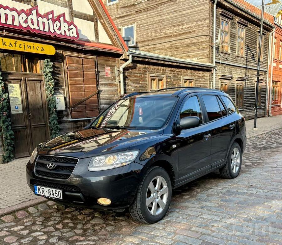 Melns Hyundai Santa Fe 2009 Jelgava, ar dzinēja tilpumu 2.20 L un nobraukumu 450 tūkst. km par 3850 €, foto 3 vietnē AUTOMOTO.COM.LV