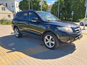 Melns Hyundai Santa Fe 2009 Raseiniai, ar dzinēja tilpumu 2.19 L un nobraukumu 345 tūkst. km par 2400 €, foto 9 vietnē AUTOMOTO.COM.LV