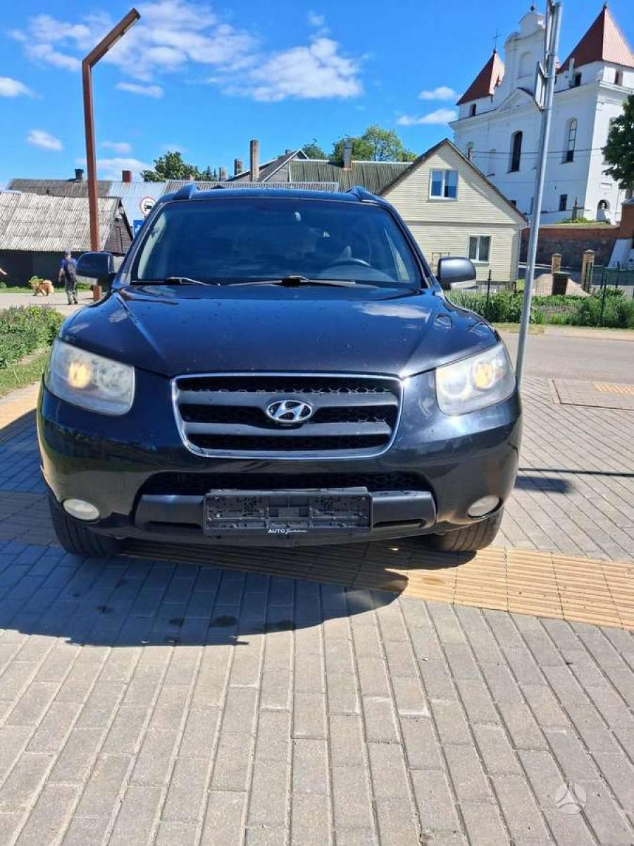 Melns Hyundai Santa Fe 2009 Raseiniai, ar dzinēja tilpumu 2.19 L un nobraukumu 345 tūkst. km par 2400 €, foto 15 vietnē AUTOMOTO.COM.LV