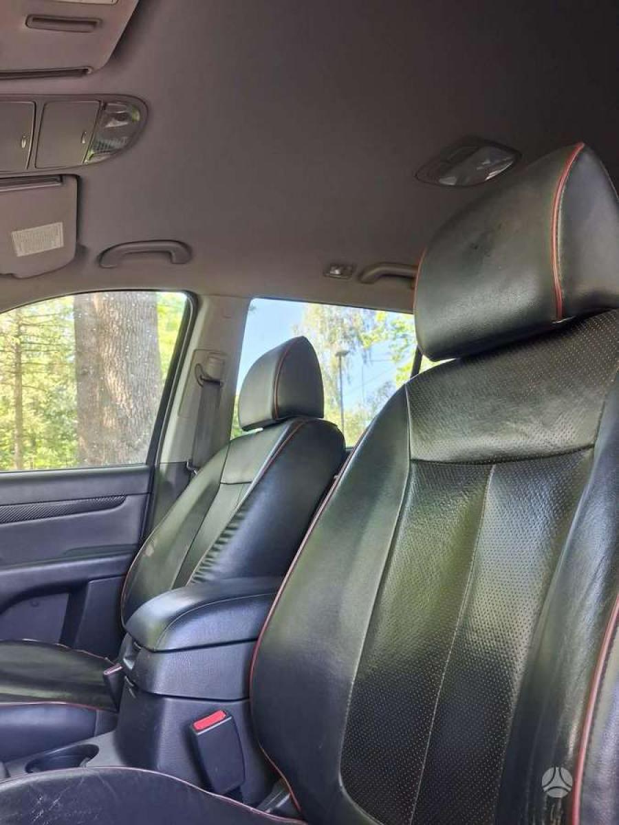 Melns Hyundai Santa Fe 2009 Raseiniai, ar dzinēja tilpumu 2.19 L un nobraukumu 345 tūkst. km par 2400 €, foto 19 vietnē AUTOMOTO.COM.LV