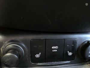 Melns Hyundai Santa Fe 2009 Marijampole, ar dzinēja tilpumu 2.19 L un nobraukumu 310 tūkst. km par 3200 €, foto 17 vietnē AUTOMOTO.COM.LV