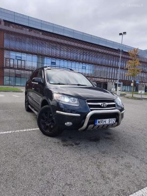 Melns Hyundai Santa Fe 2009 Klaipėda, ar dzinēja tilpumu 2.20 L un nobraukumu 263 tūkst. km par 4600 €, foto 3 vietnē AUTOMOTO.COM.LV