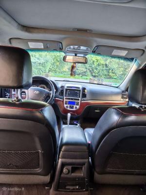 Melns Hyundai Santa Fe 2009 Klaipėda, ar dzinēja tilpumu 2.20 L un nobraukumu 263 tūkst. km par 4600 €, foto 16 vietnē AUTOMOTO.COM.LV