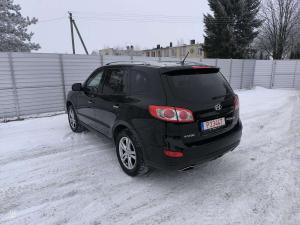 Melns Hyundai Santa Fe 2010 Marijampole, ar dzinēja tilpumu 2.20 L un nobraukumu 245 tūkst. km par 5350 €, foto 3 vietnē AUTOMOTO.COM.LV