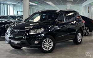 Black Hyundai Santa Fe 2010 in Klaipeda, with an engine capacity of 2.20 L and mileage of 250 thousand km for 6950 €, photo  on AUTOMOTO.COM.LV