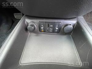 Melns Hyundai Santa Fe 2010 Rīga, ar dzinēja tilpumu 2.20 L un nobraukumu 217 tūkst. km par 6900 €, foto 15 vietnē AUTOMOTO.COM.LV